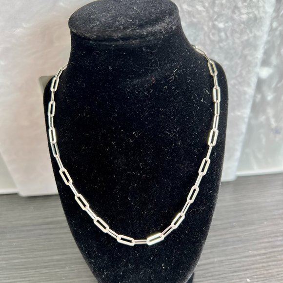 Elle | Jewelry | Elle Sterling Silver Paperclip Necklace | Poshmark